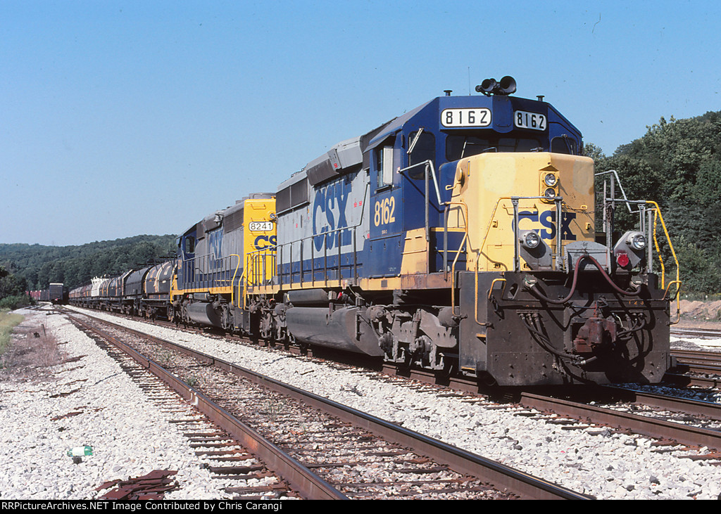 CSXT 8162 & 8241